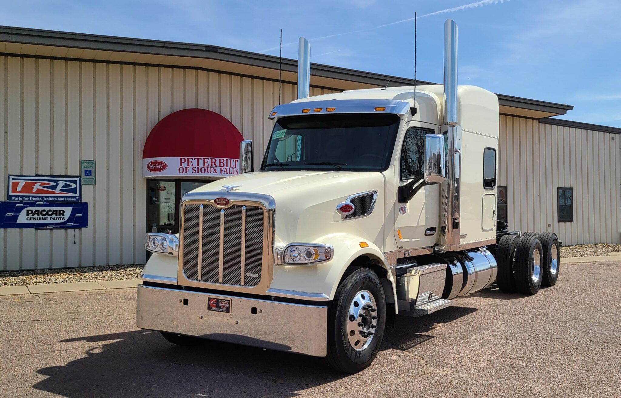 Peterbilt 567